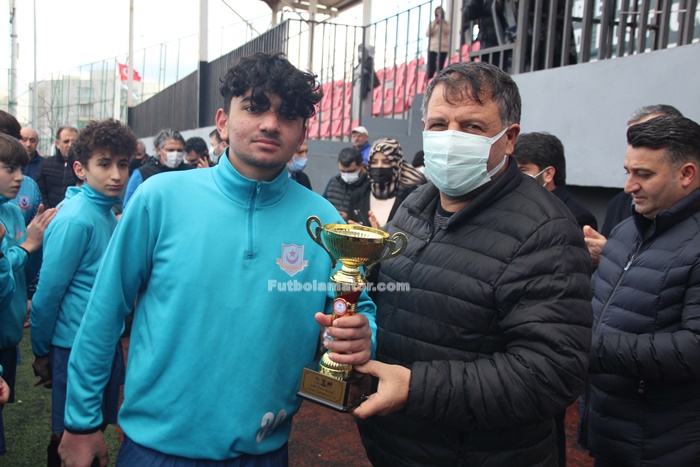 Şehit Emre Baysal Turnuvasında şampiyon Ziganaspor oldu - Futbol Amatör